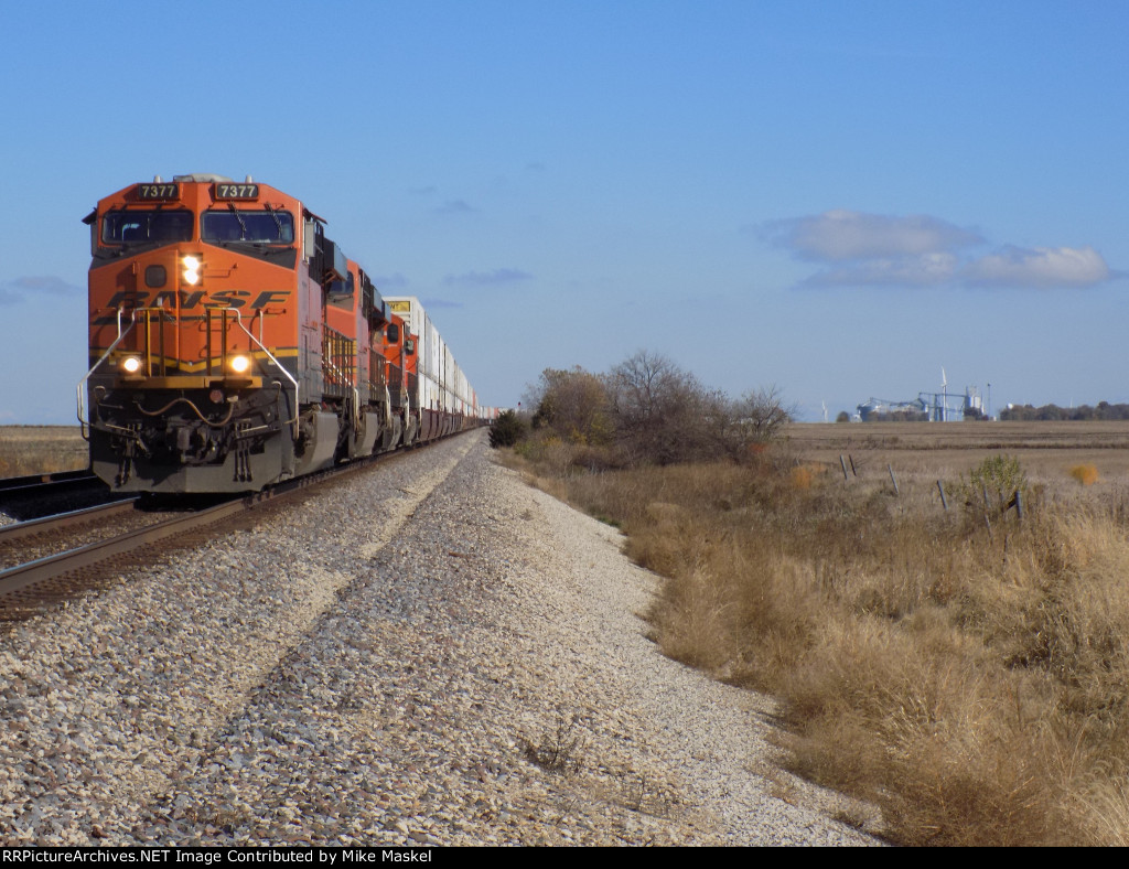 BNSF 7377